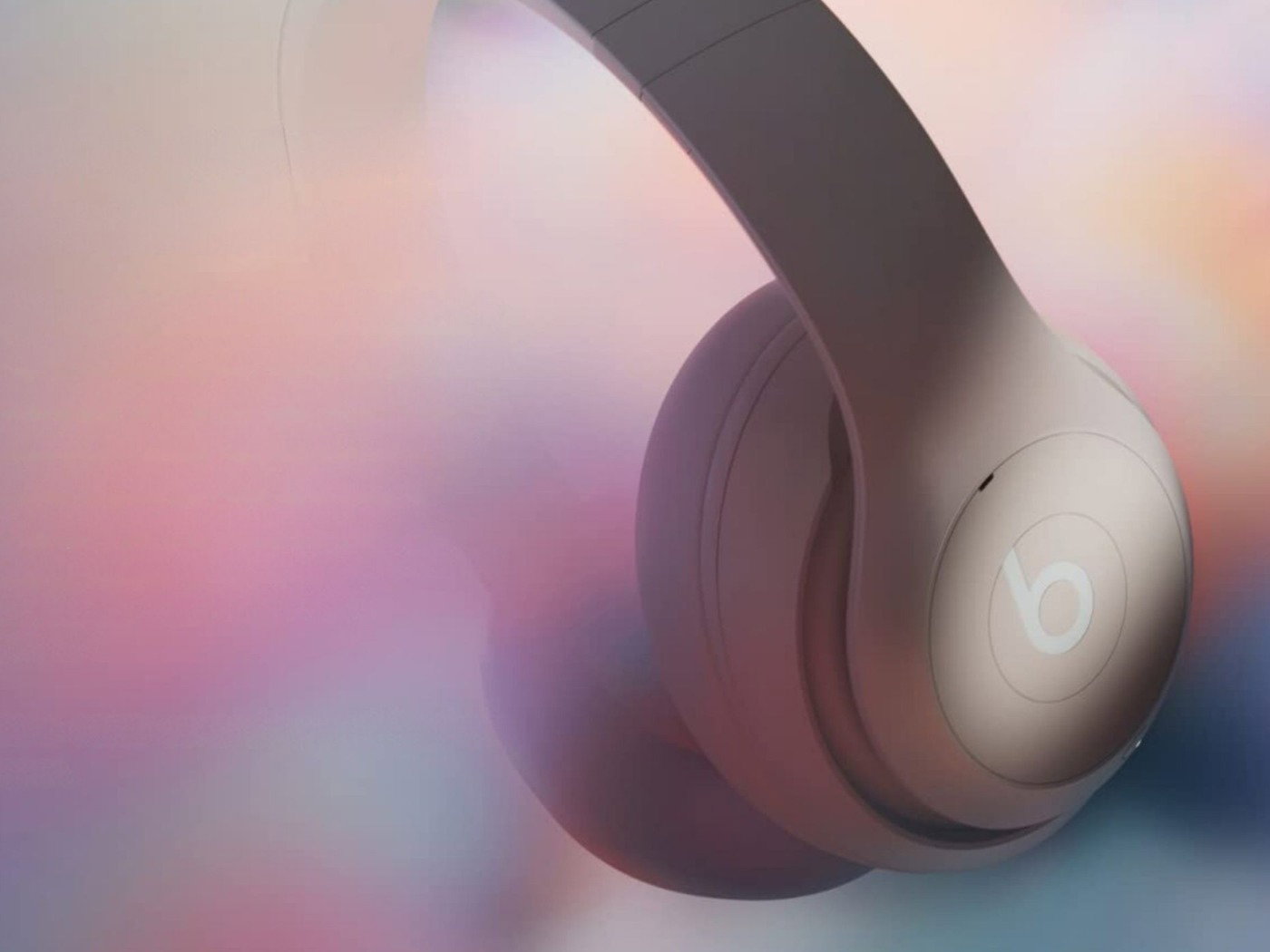 Beats Studio Pro: o som mais potente da Beats está com desconto de 35% ...