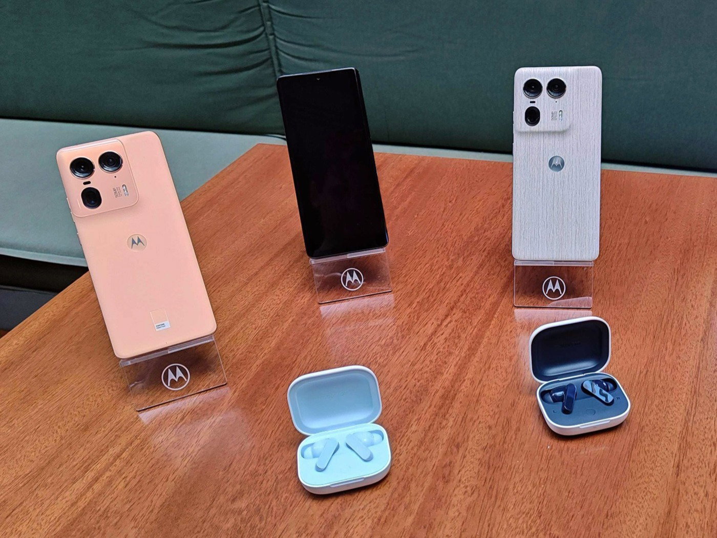 Motorola Edge 50 Ultra chega ao Brasil com câmera poderosa e muita IA ...