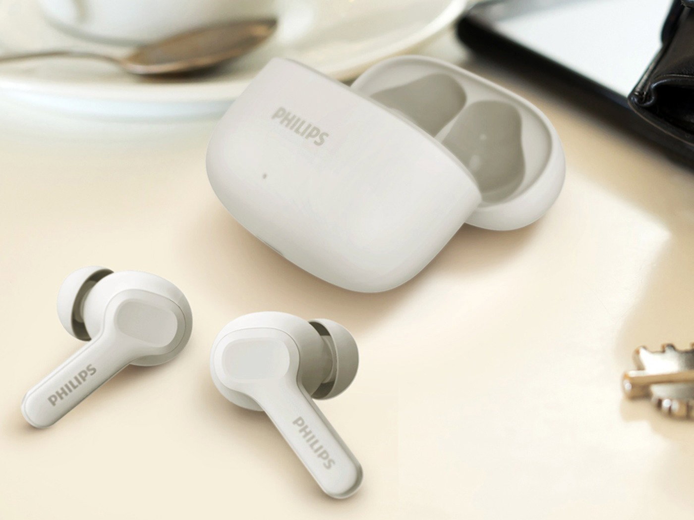 Philips lança fones com ANC e 24h de bateria no Brasil - TechShake