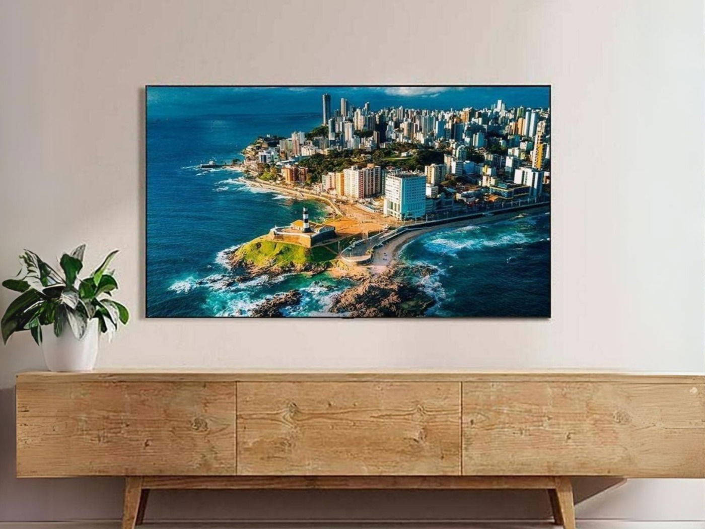 Samsung Smart TV Crystal 50" 4K com desconto imperdível - TechShake